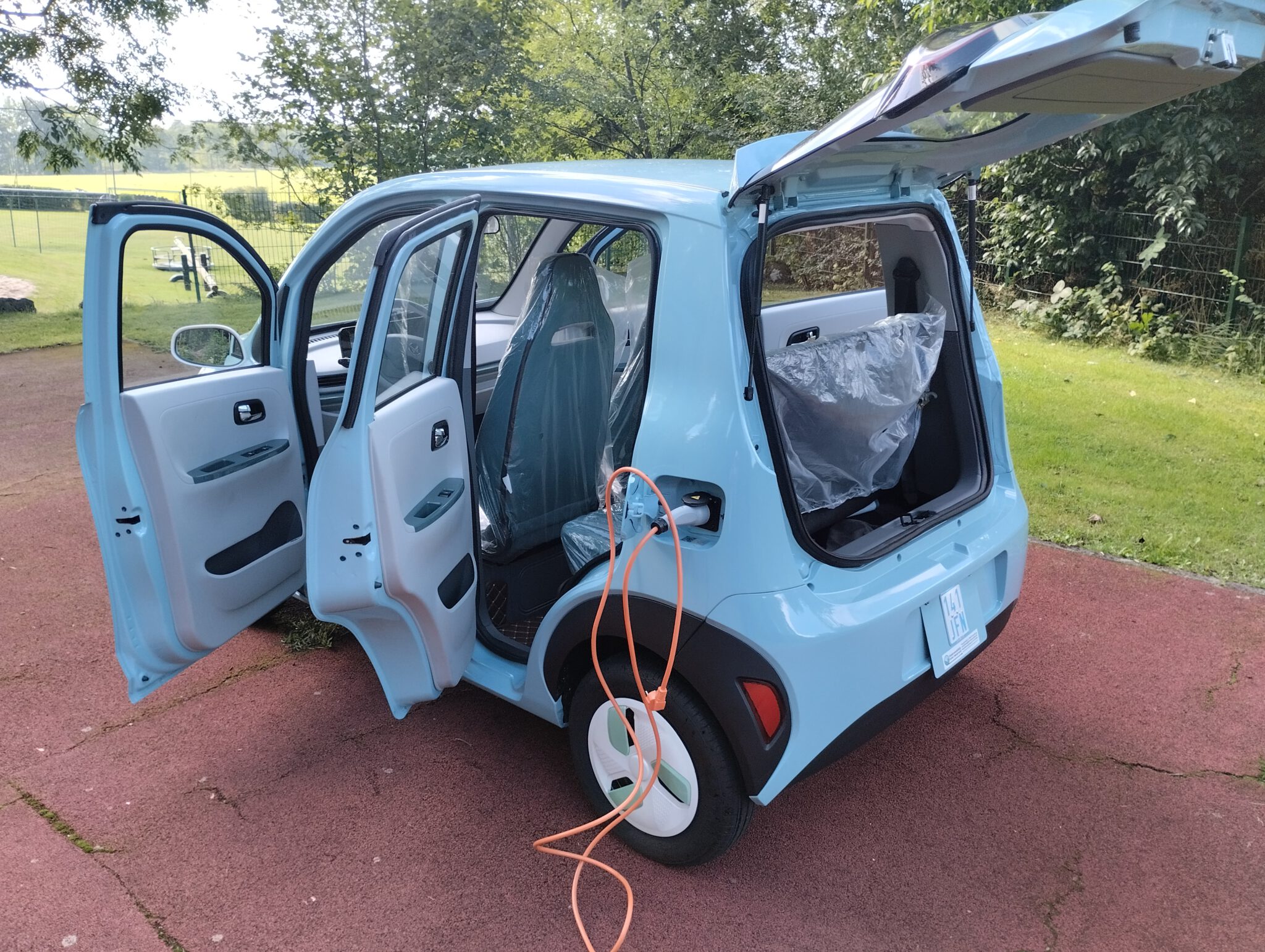 Cargo Runner Passenger 4 Sitzer 45 + 70 km/h - Elektromobilität Hoher ...